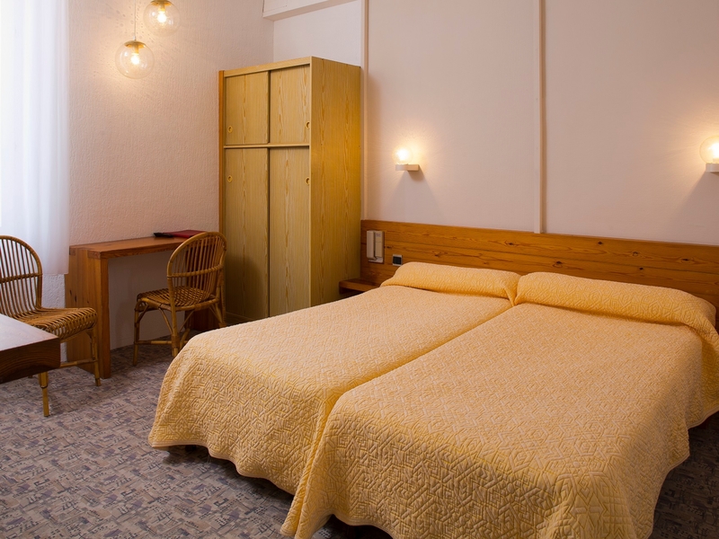 Le Liautaud Hôtels 2 étoiles - Cassis, France